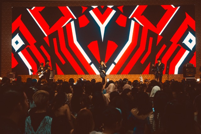 Watsons Staff Party 2024, Glittering Night Party - WISDA PROUD